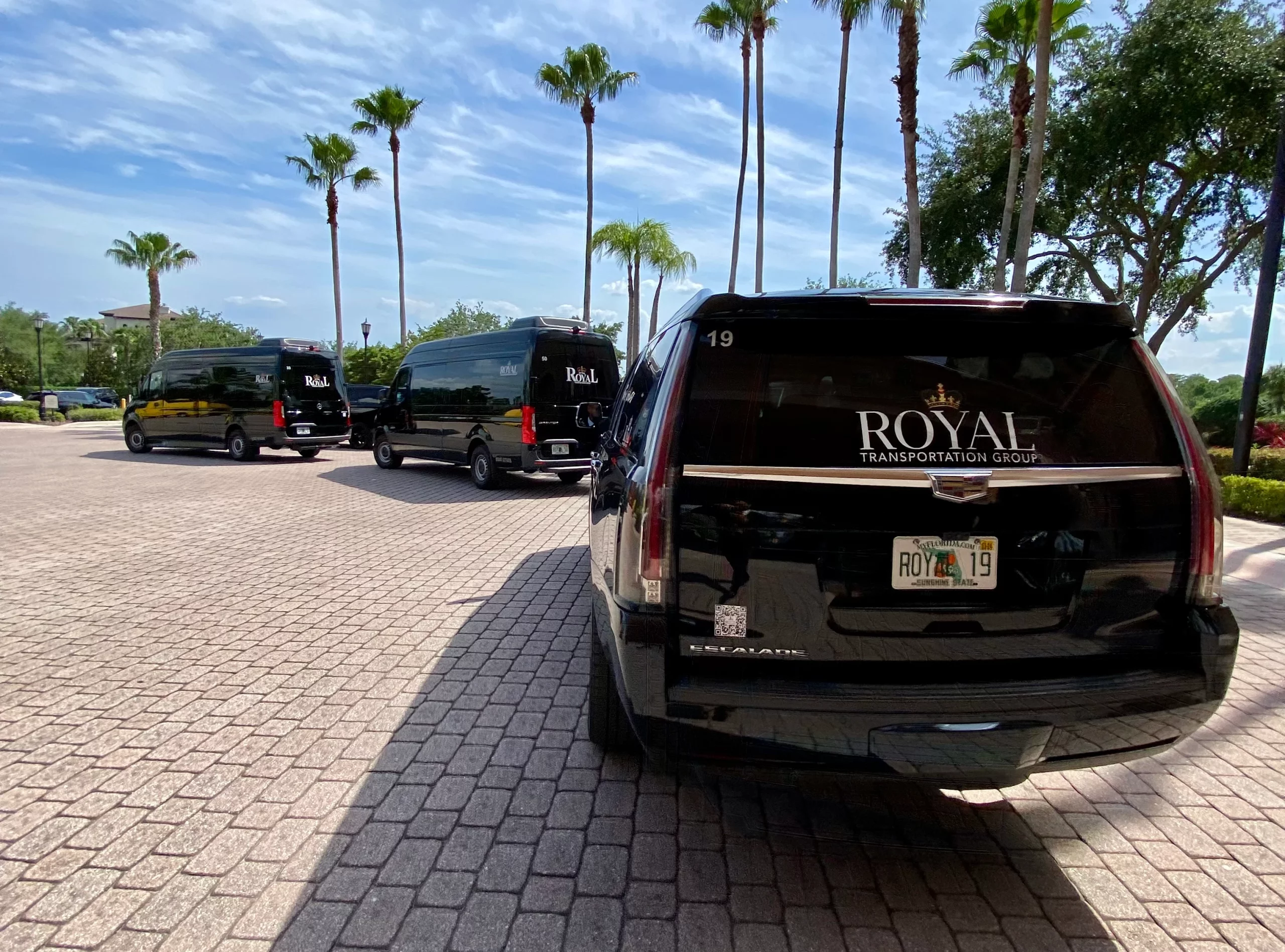 Luxury Orlando Car Service | Royal Transportation Limo Rides
